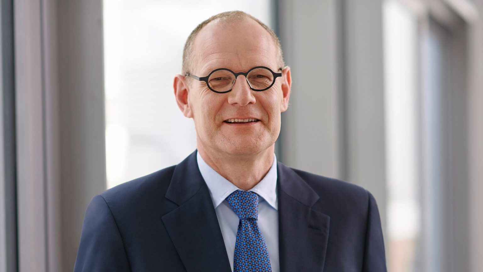 Bernd Montag | Leading Change in Healthcare Strategy